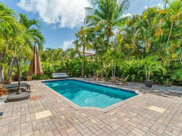4 bedroom, West Palm Beach West Palm Beach 33407 5203 LS88190199
