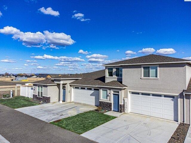 4 bedroom, West Richland WA 99353 93639734
