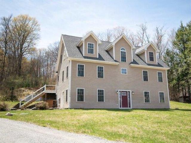 4 bedroom, Westminster VT 05158 103072762