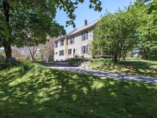 4 bedroom, Weston MA 02493 103126787
