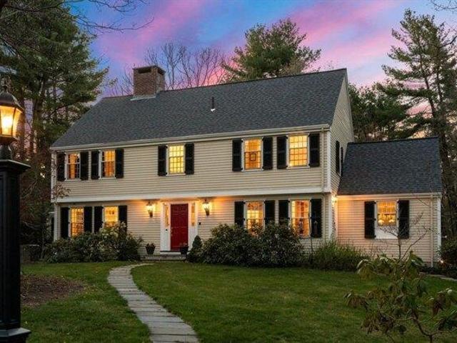 4 bedroom, Weston MA 02493 104330327