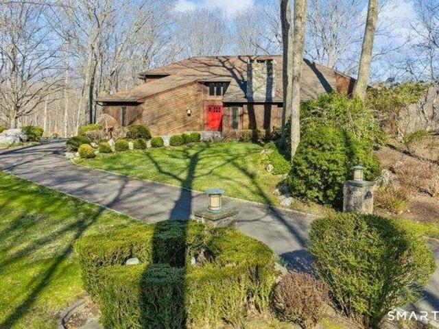 4 bedroom, Weston CT 06883 102255709