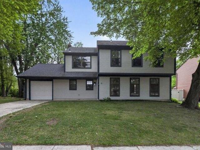 4 bedroom, Westampton NJ 08060 LS102827553