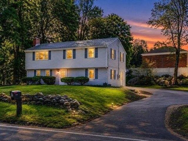 4 bedroom, Westborough MA 01581 104788692