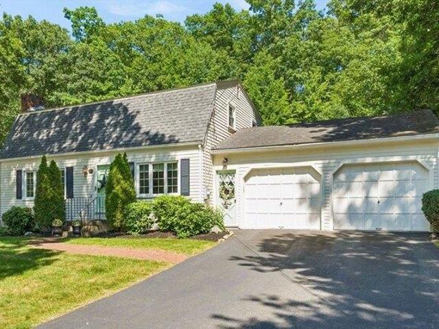 4 bedroom, Westborough MA 01581 104833502