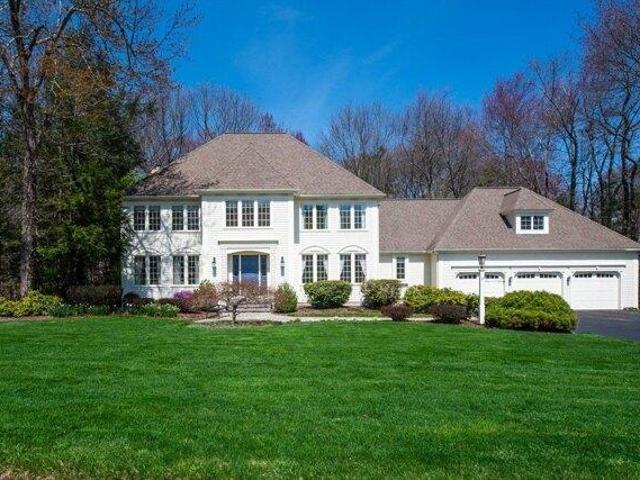 4 bedroom, Westborough MA 01581 102670665