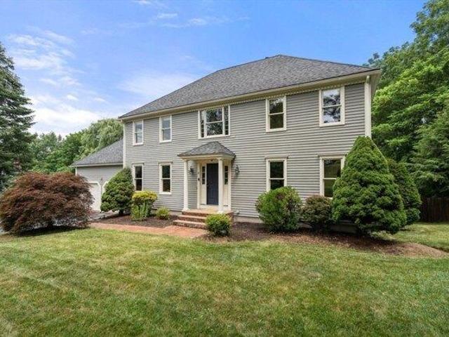 4 bedroom, Westborough MA 01581 LS102962175