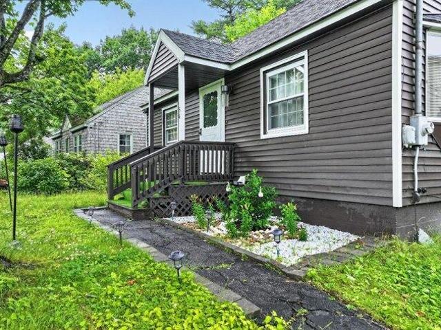 4 bedroom, Westbrook ME 04092 103931042