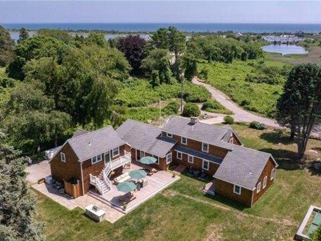 4 bedroom, Westerly RI 02891 104375572