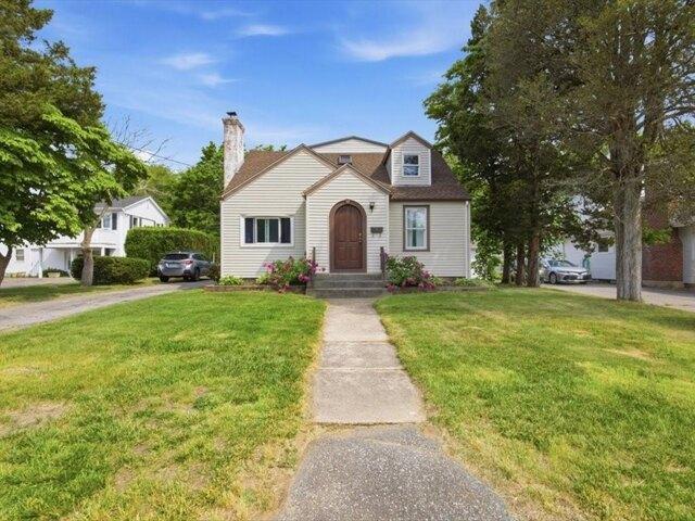 4 bedroom, Westerly RI 02891 104445917