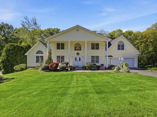 4 bedroom, Westfield MA 01085 LS102343246