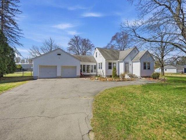 4 bedroom, Westfield MA 01085 102479623