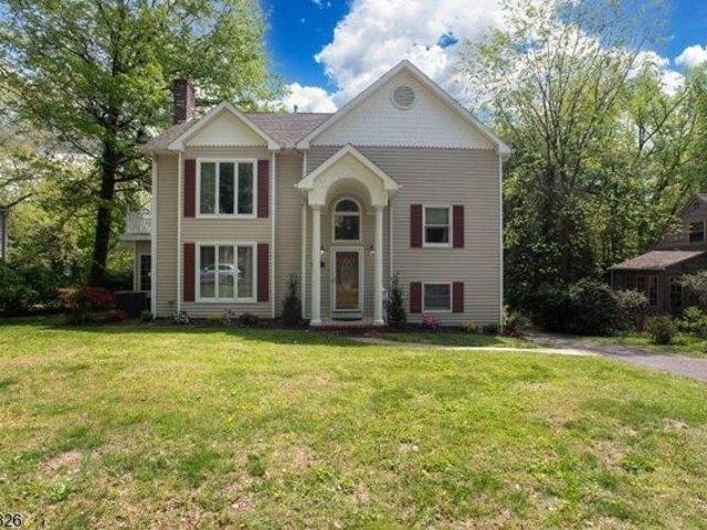 4 bedroom, Westfield NJ 07090 105143606