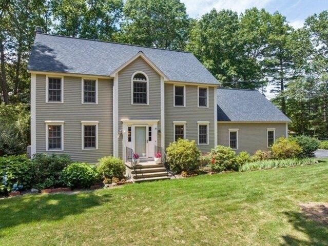 4 bedroom, Westford MA 01886 104788227