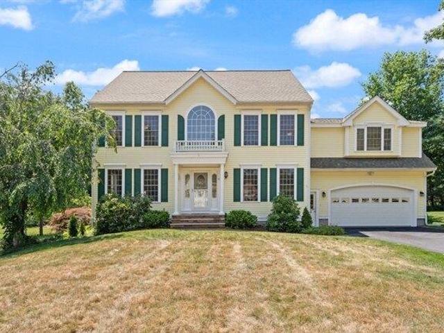 4 bedroom, Westford MA 01886 105116358