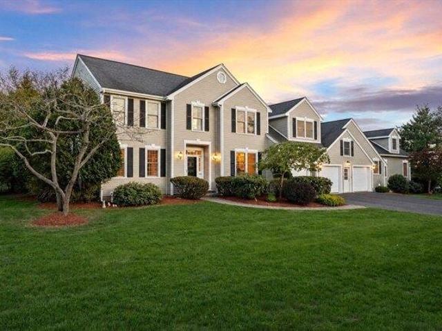 4 bedroom, Westford MA 01886 105158119