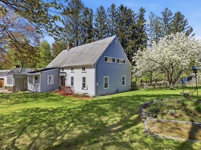 4 bedroom, Westford MA 01886 102669665