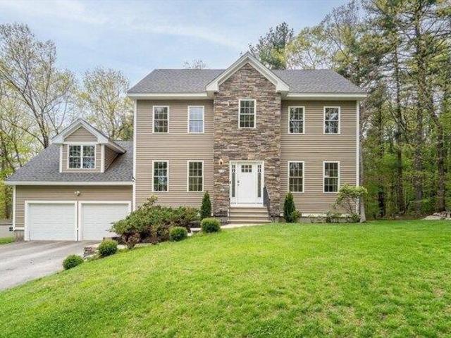 4 bedroom, Westford MA 01886 103124783