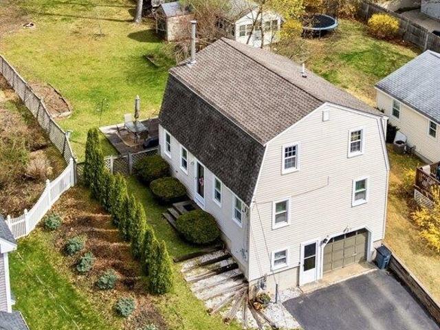 4 bedroom, Westford MA 01886 103222387