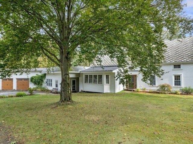 4 bedroom, Westford MA 01886 103497364