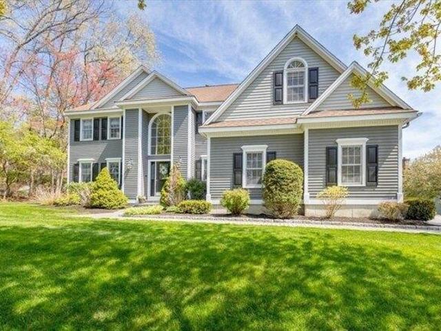 4 bedroom, Westford MA 01886 LS102285342