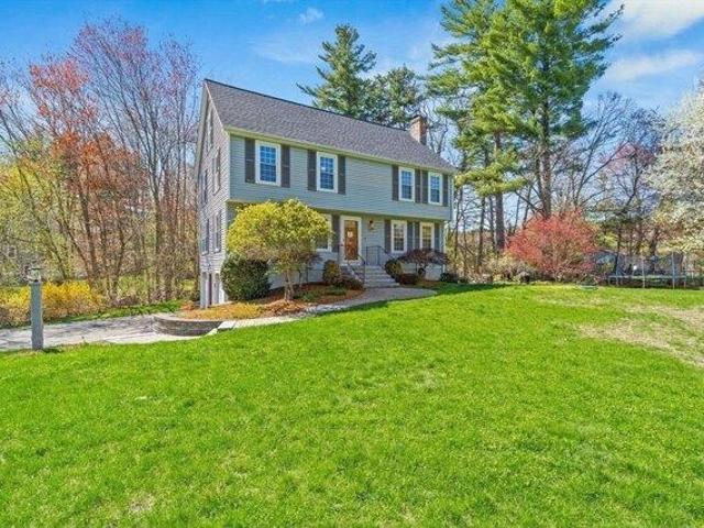 4 bedroom, Westford MA 01886 LS102314986