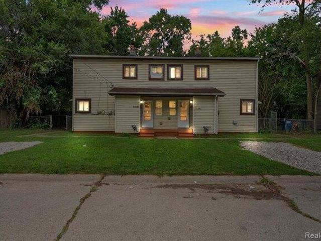 4 bedroom, Westland MI 48186 LS93988153