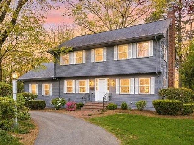 4 bedroom, Westwood MA 02090 LS103034050