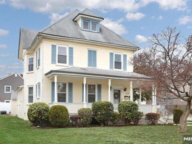 4 bedroom, Westwood NJ 07675 LS101705561