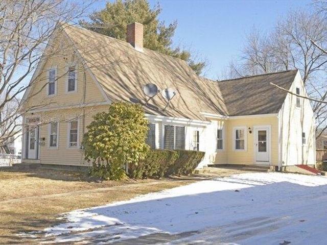4 bedroom, Whitman MA 02382 104807702
