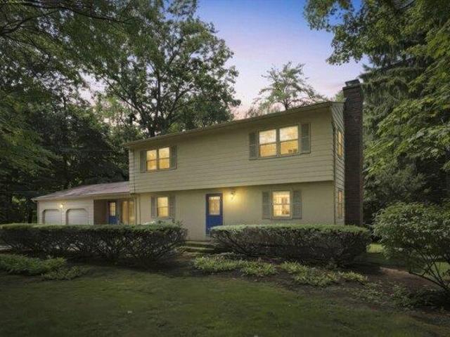 4 bedroom, Wilbraham MA 01095 104569861