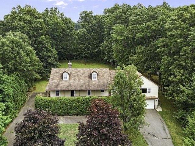 4 bedroom, Wilbraham MA 01095 104511825
