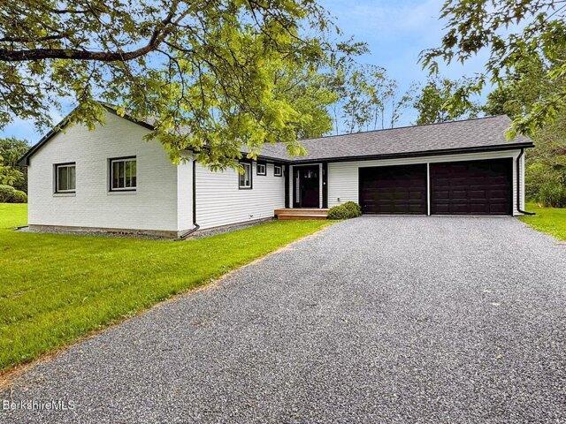 4 bedroom, Williamstown MA 01267 104151101