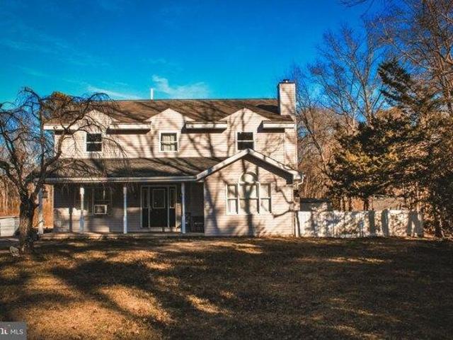 4 bedroom, Williamstown NJ 08094 102586374