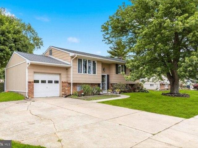 4 bedroom, Williamstown NJ 08094 105156554