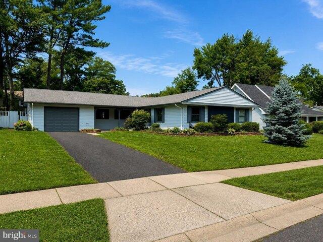 4 bedroom, Willingboro NJ 08046 104719671