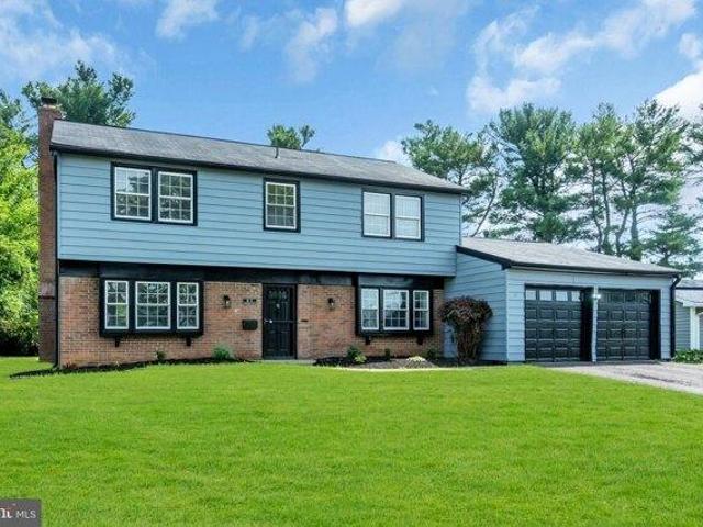 4 bedroom, Willingboro NJ 08046 104720006