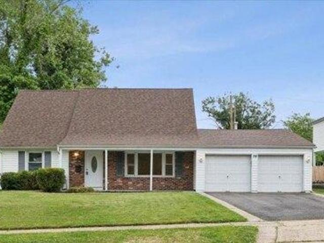 4 bedroom, Willingboro NJ 08046 104720300