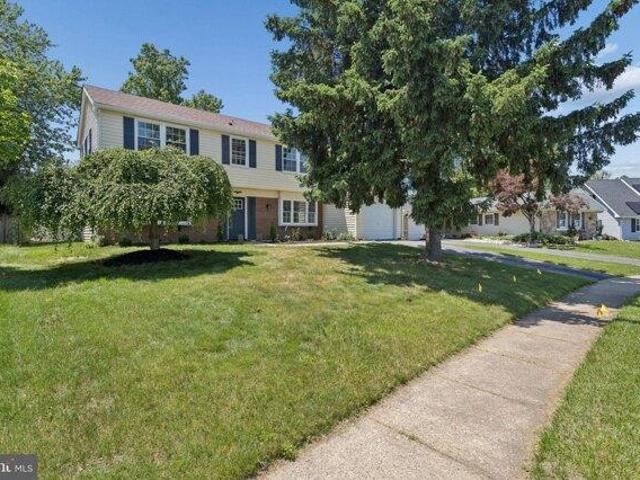 4 bedroom, Willingboro NJ 08046 104721113