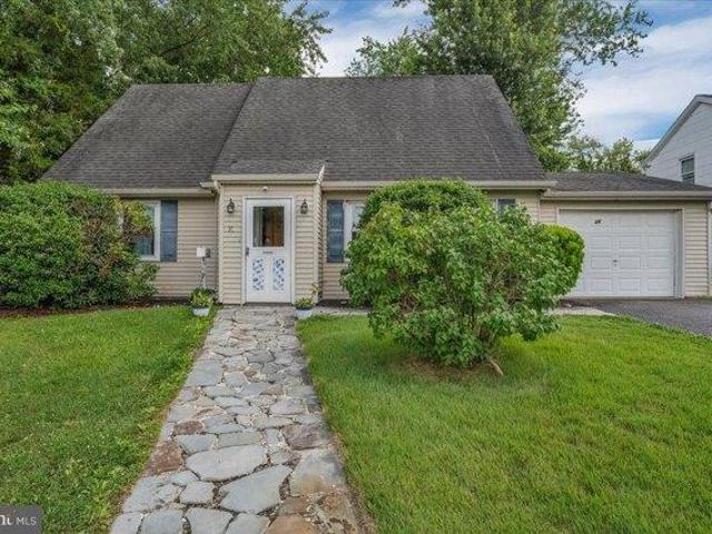 4 bedroom, Willingboro NJ 08046 105191084