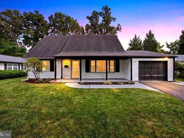 4 bedroom, Willingboro NJ 08046 105207902
