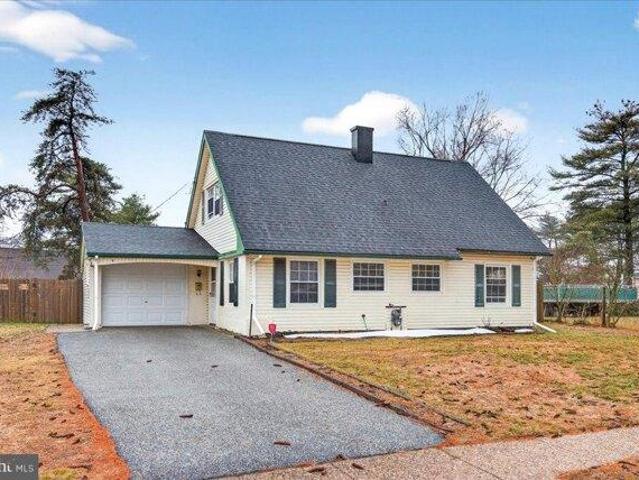 4 bedroom, Willingboro NJ 08046 101748031