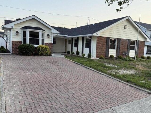 4 bedroom, Willingboro NJ 08046 LS102585284