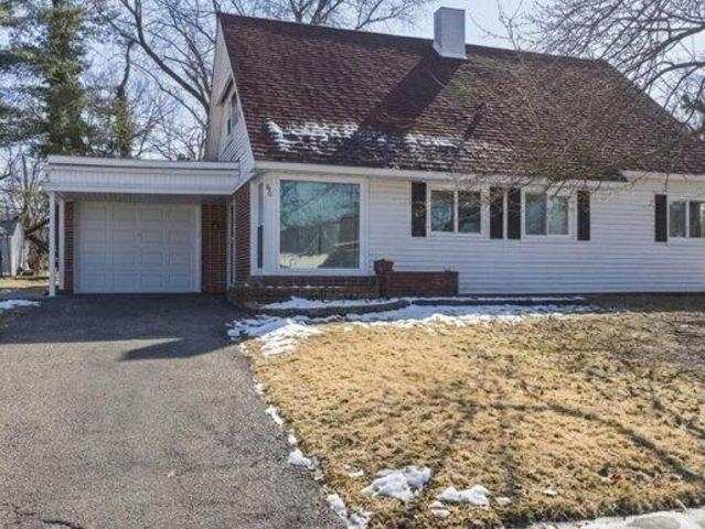 4 bedroom, Willingboro NJ 08046 LS102028060