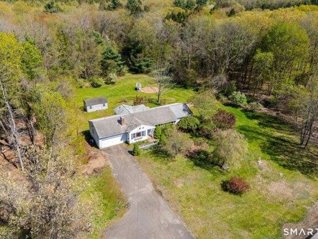 4 bedroom, Willington CT 06279 102446168