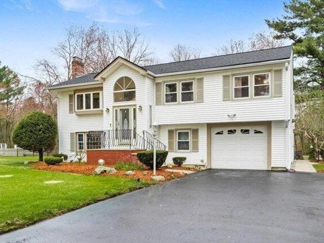 4 bedroom, Wilmington MA 01887 102859642