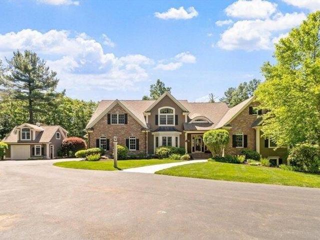 4 bedroom, Wilmington MA 01887 105126347
