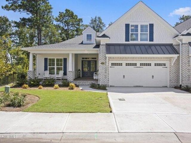 4 bedroom, Wilmington NC 28409 104901696