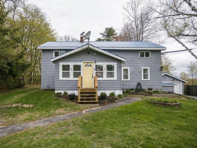 4 bedroom, Wilton ME 04294 104834804