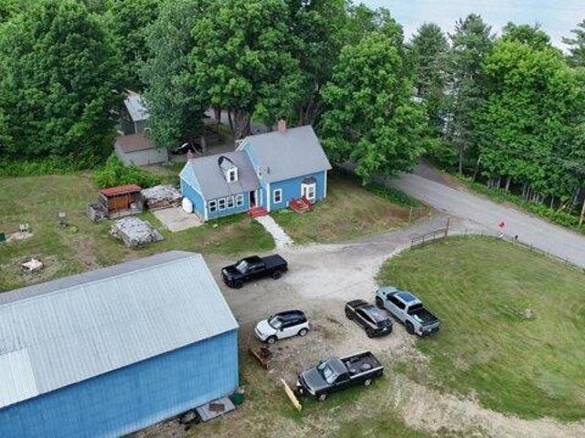 4 bedroom, Wilton ME 04294 105141996